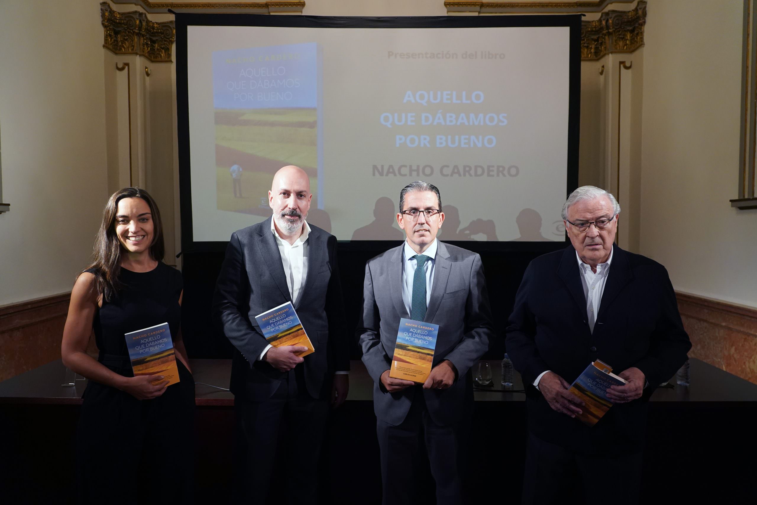 El periodista Nacho Cardero presenta su nuevo libro en el Centro ...